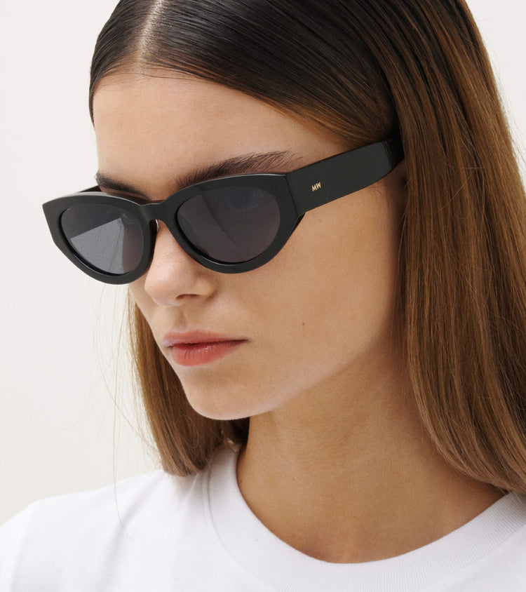 MessyWeekend - Quality Sunglasses & Snow Goggles